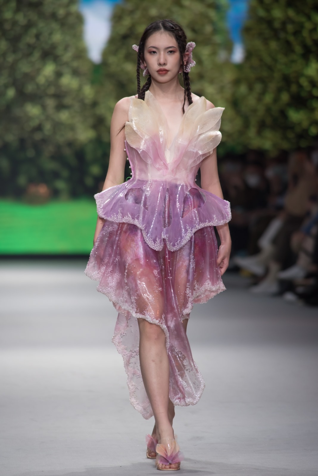 高天愛_女模特兒_模特兒 | 伊林娛樂股份有限公司